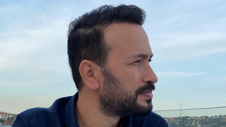 Yılmaz Şener: “2021 şubatında bir romanım yayımlanacak” – Dinozor